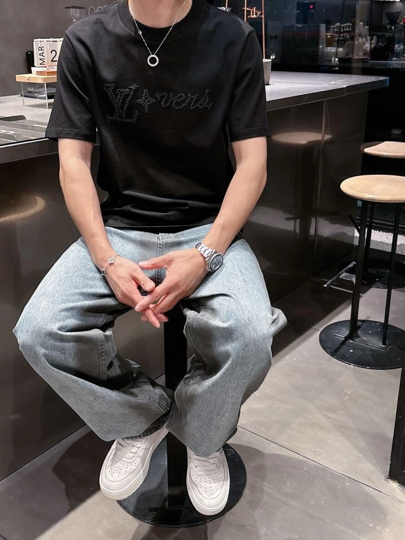 Discounted Louis Vuitton T-Shirts