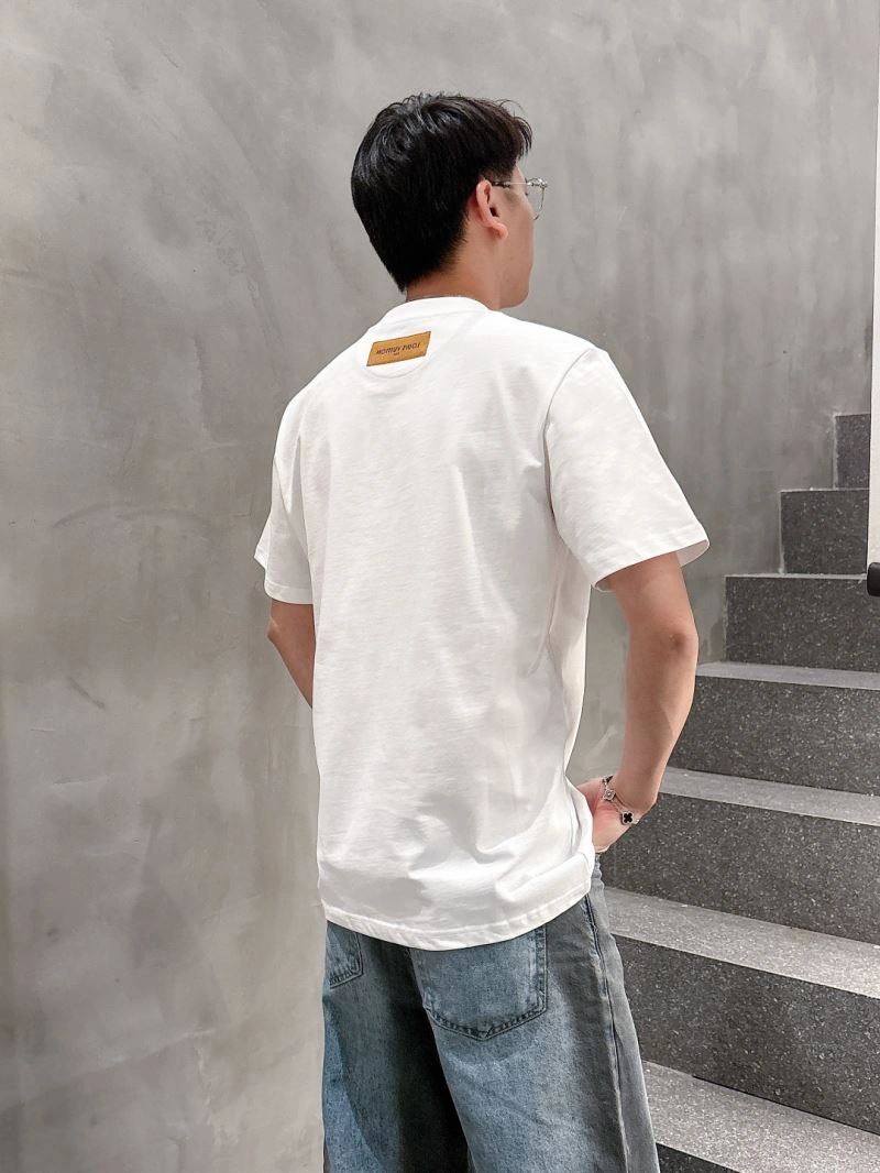 Factory-made Louis Vuitton T-Shirts