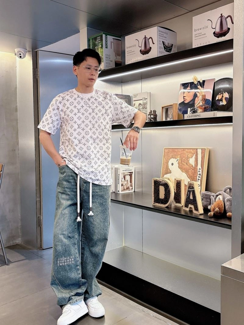 Brand-original Louis Vuitton T-Shirts