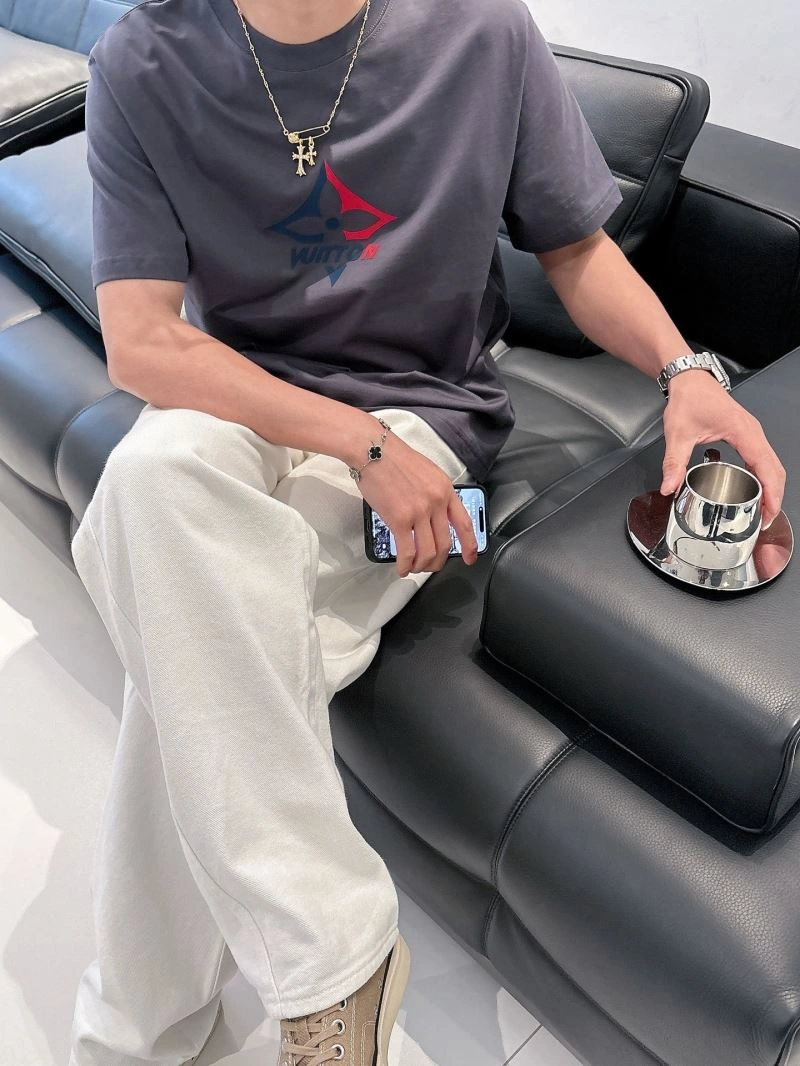 Inexpensive Louis Vuitton T-Shirts