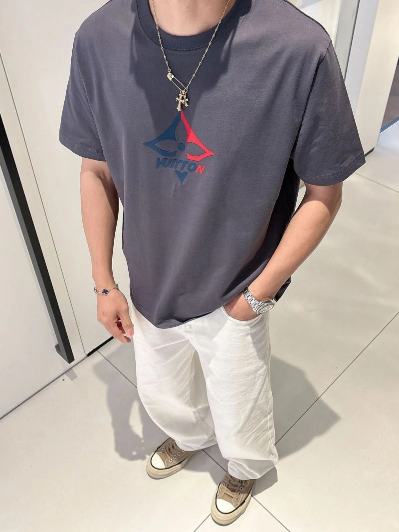 Inexpensive Louis Vuitton T-Shirts