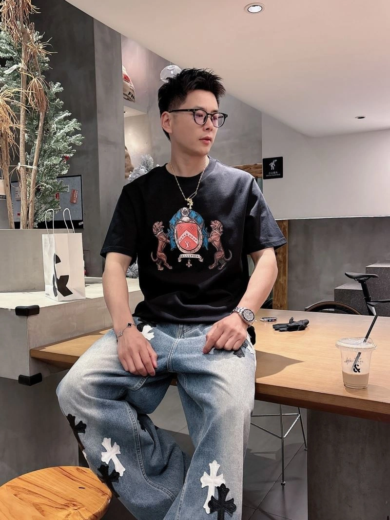 Economical Louis Vuitton T-Shirts