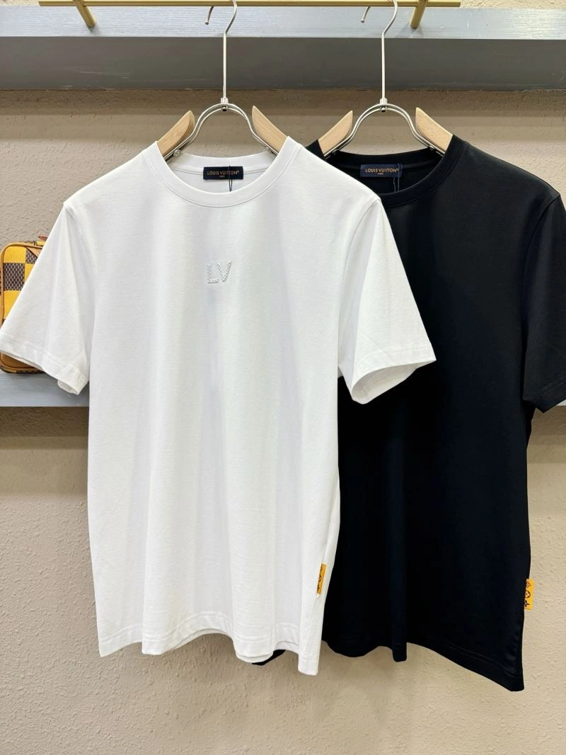 High fidelity Louis Vuitton T-Shirts