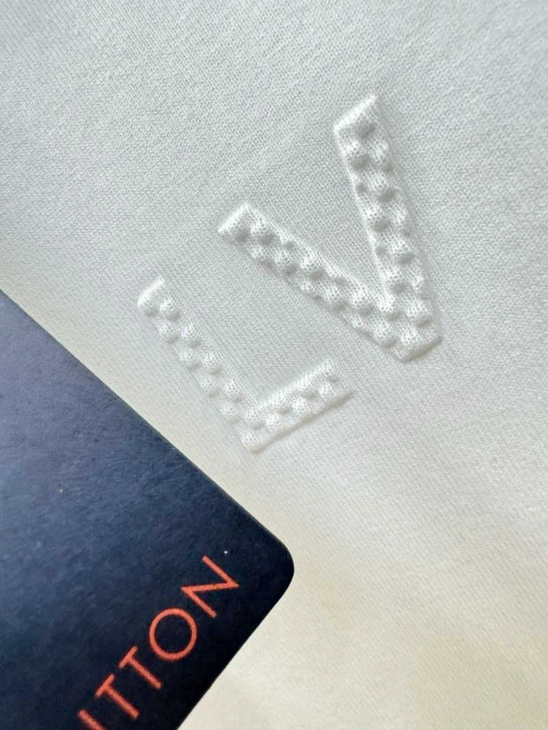 High fidelity Louis Vuitton T-Shirts