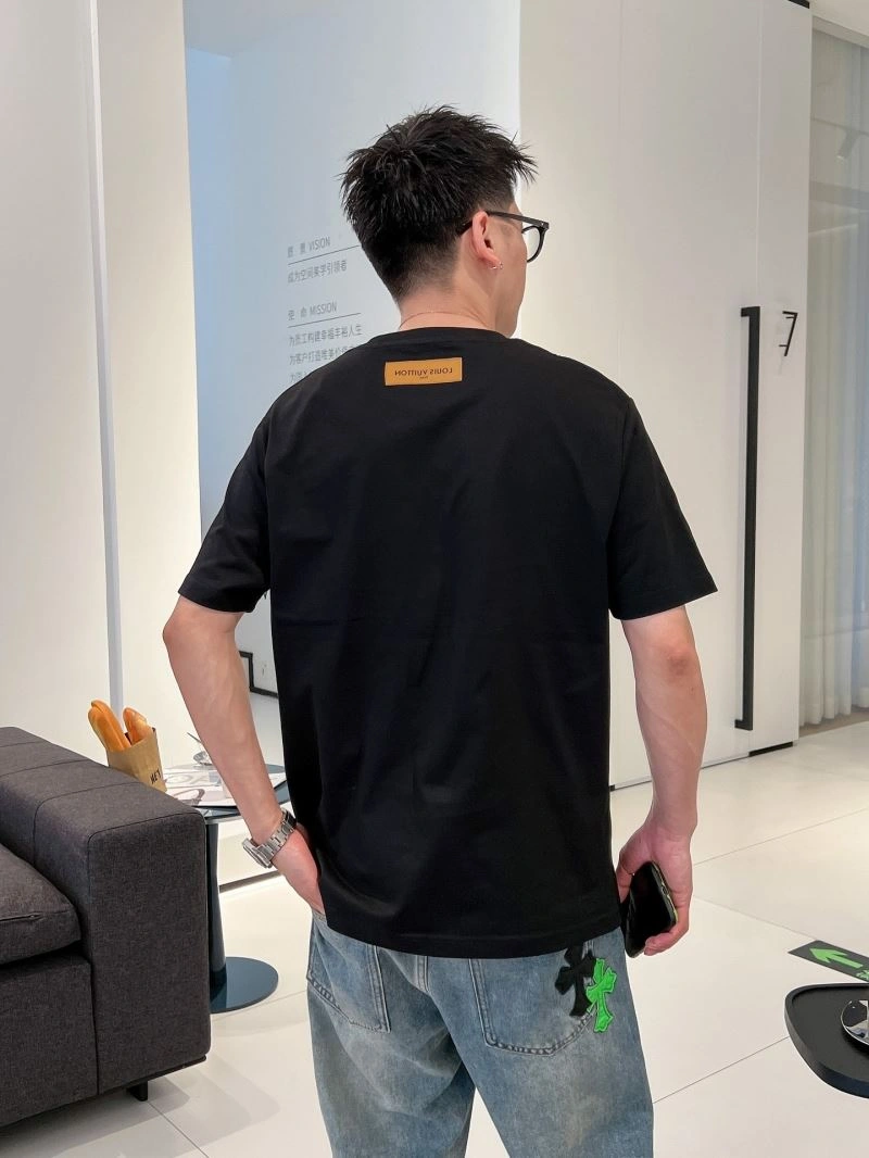 High accuracy Louis Vuitton T-Shirts