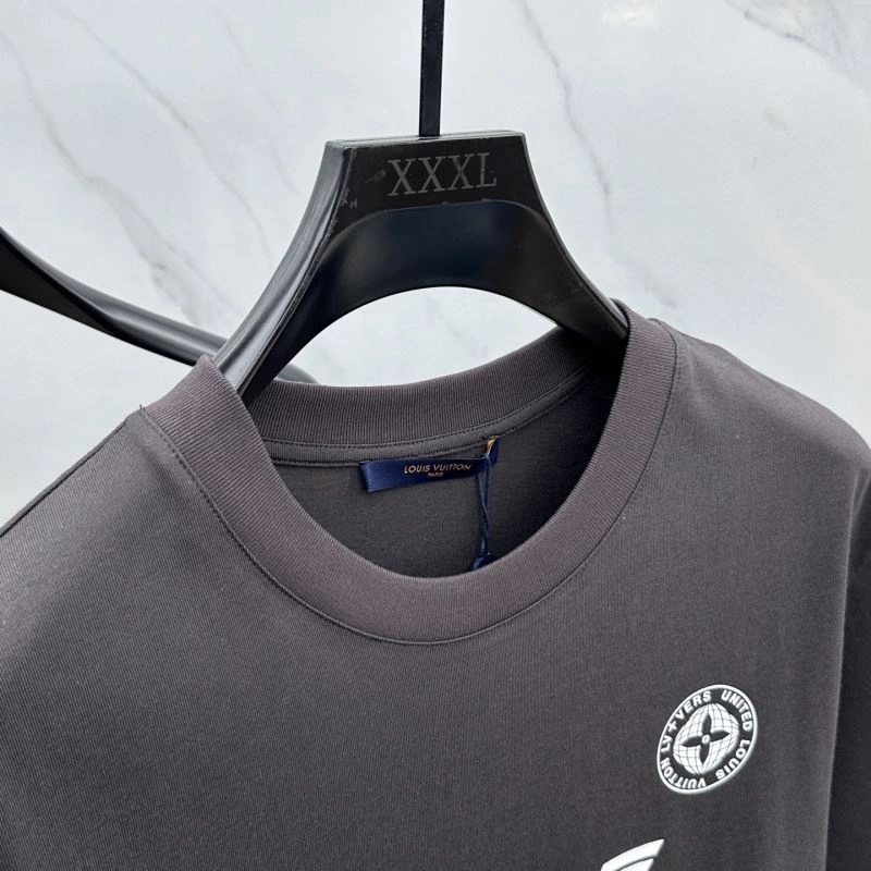 High accuracy Louis Vuitton T-Shirts
