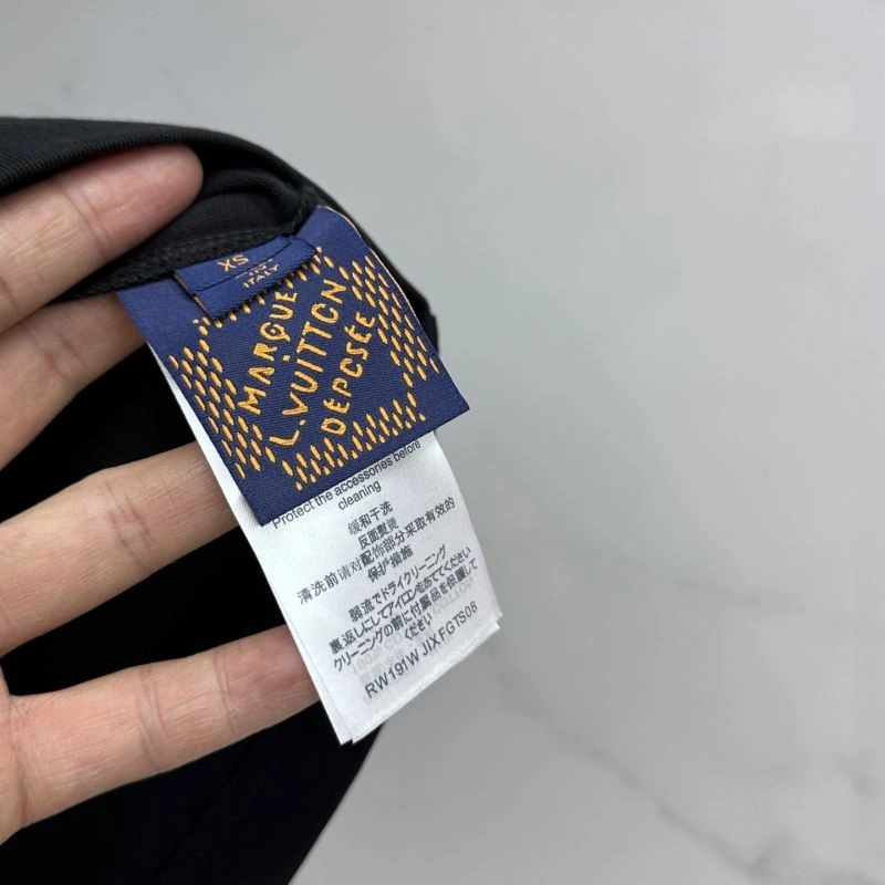 Top mirror Louis Vuitton T-Shirts
