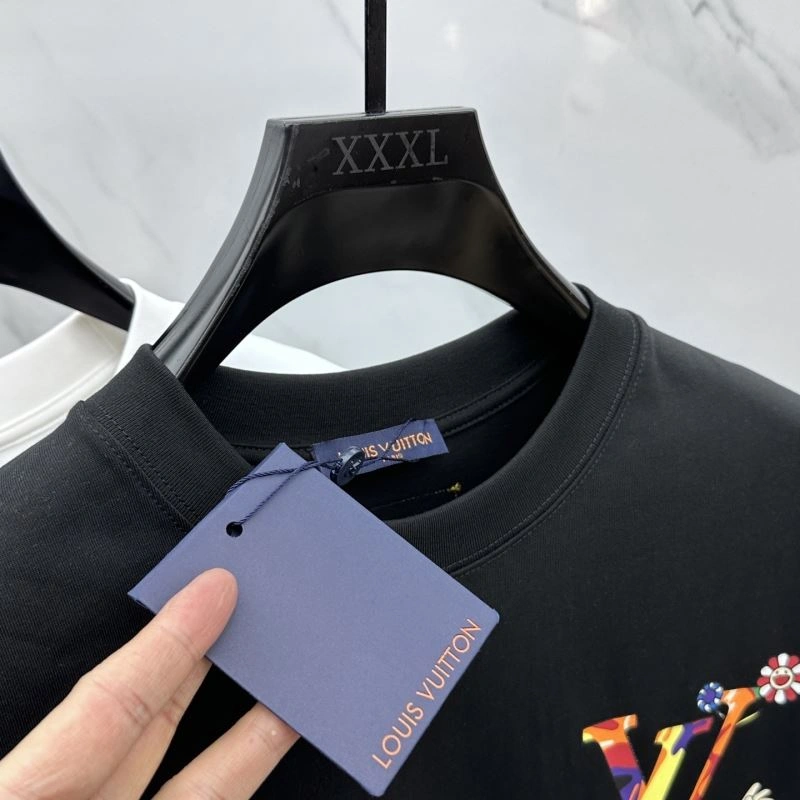 Exact replica Louis Vuitton T-Shirts