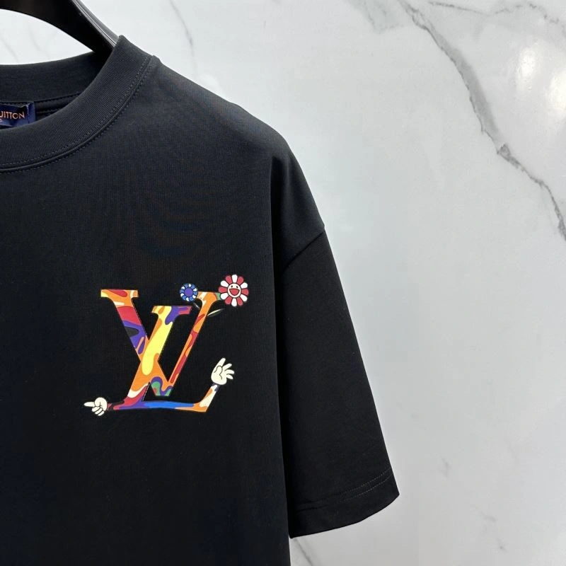 Exact replica Louis Vuitton T-Shirts