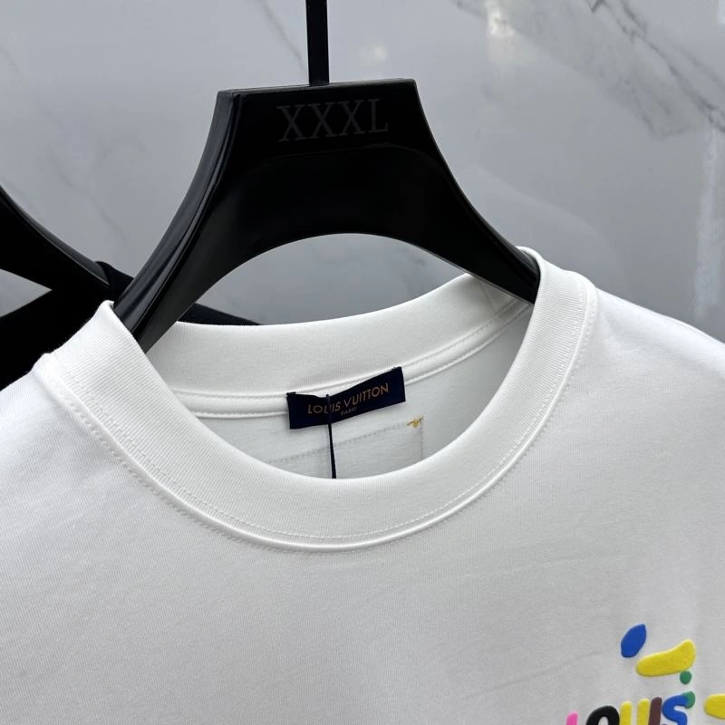 High fidelity Louis Vuitton T-Shirts