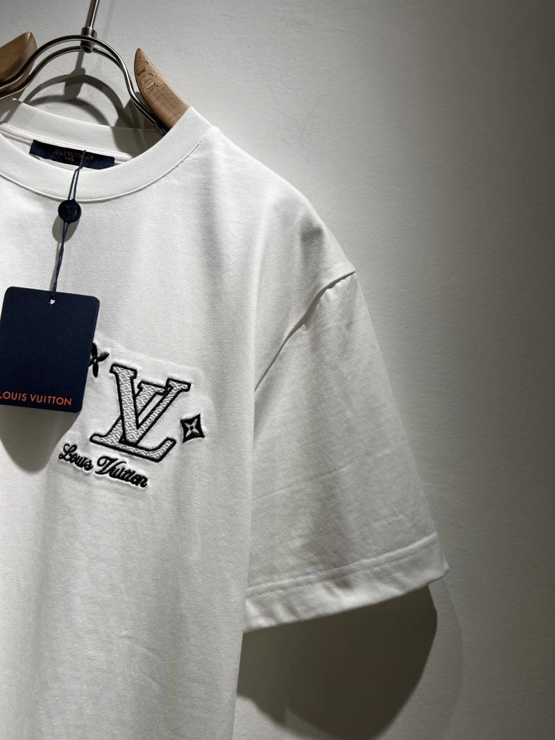 High accuracy Louis Vuitton T-Shirts