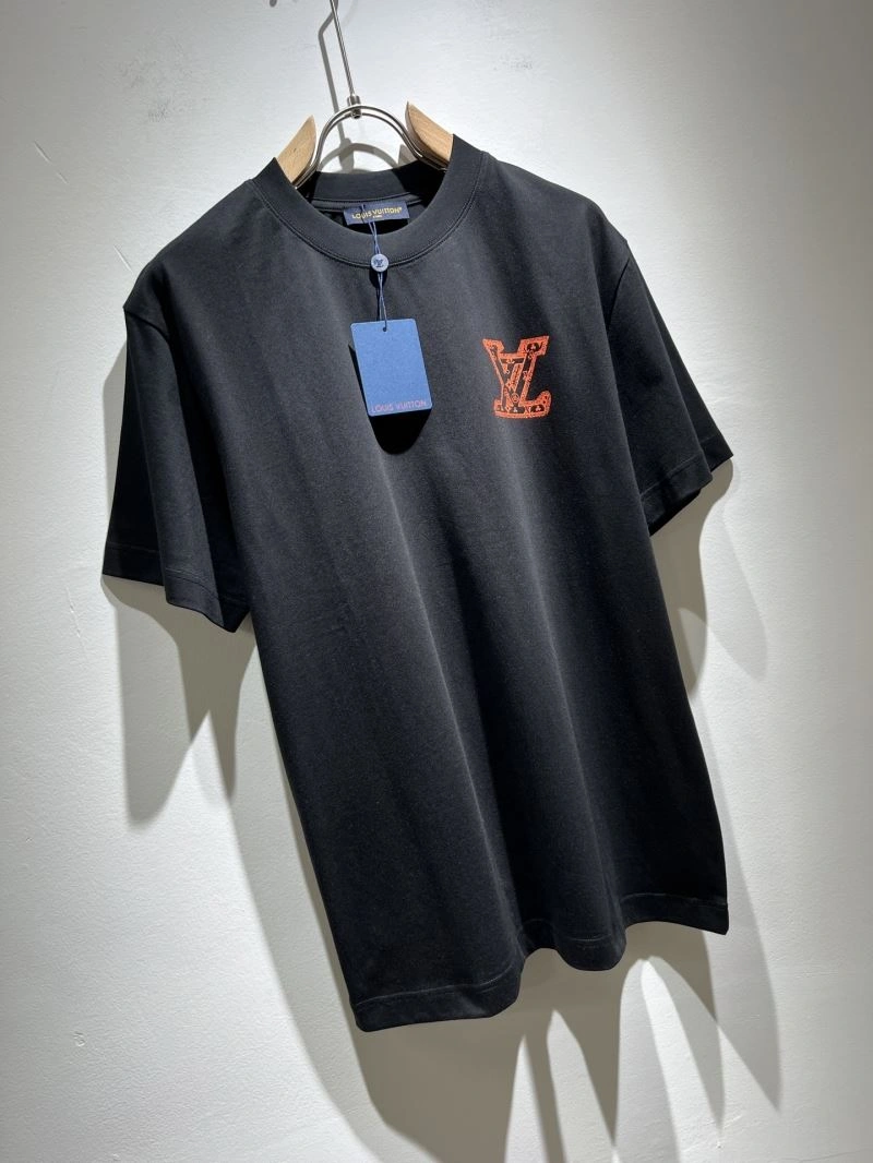 High accuracy Louis Vuitton T-Shirts