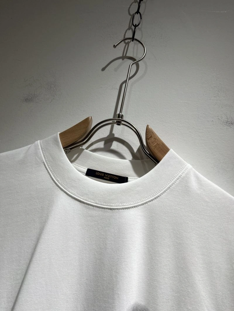 1:1 copy Louis Vuitton T-Shirts
