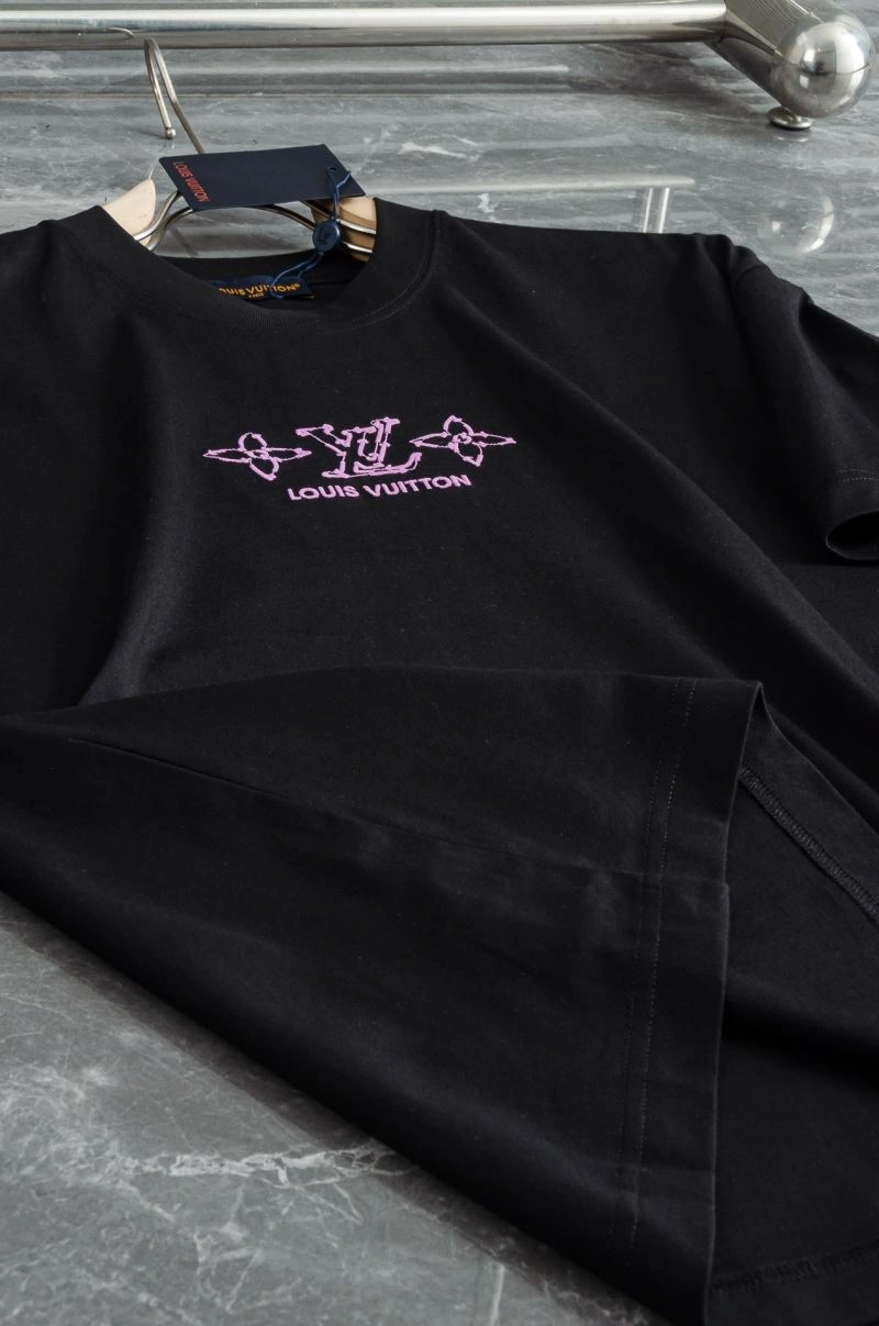 Value-priced Louis Vuitton T-Shirts