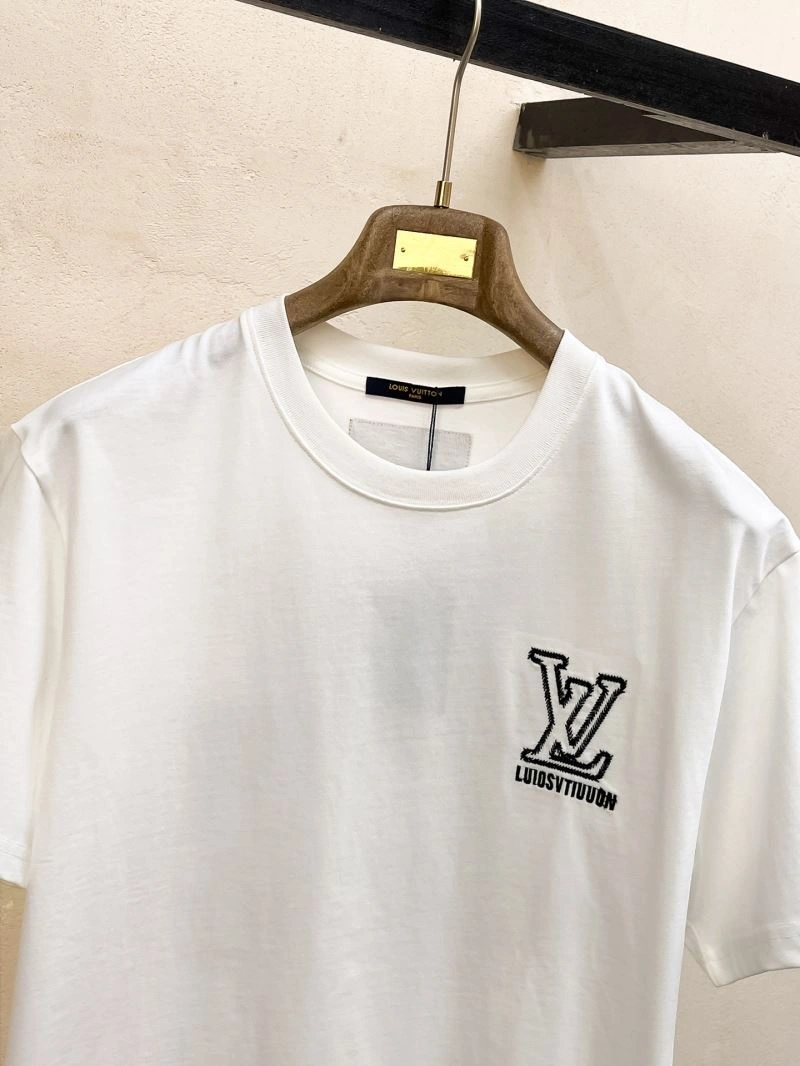 Exact replica Louis Vuitton T-Shirts