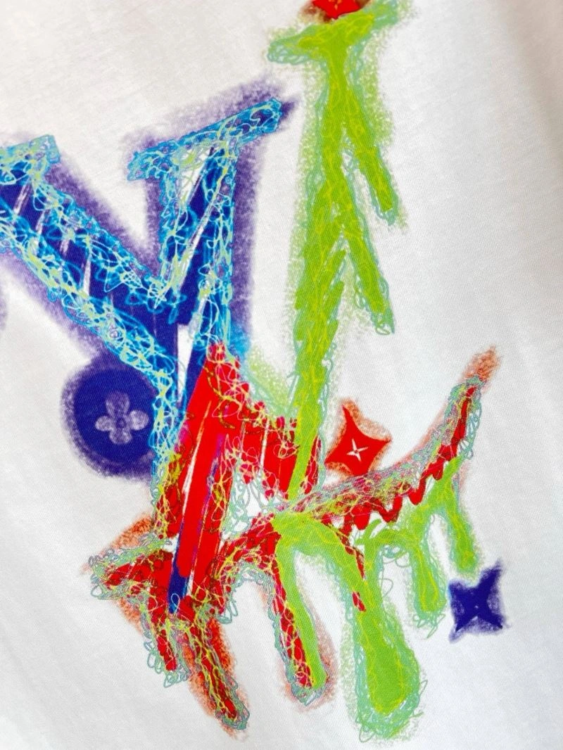 Bargain Louis Vuitton T-Shirts