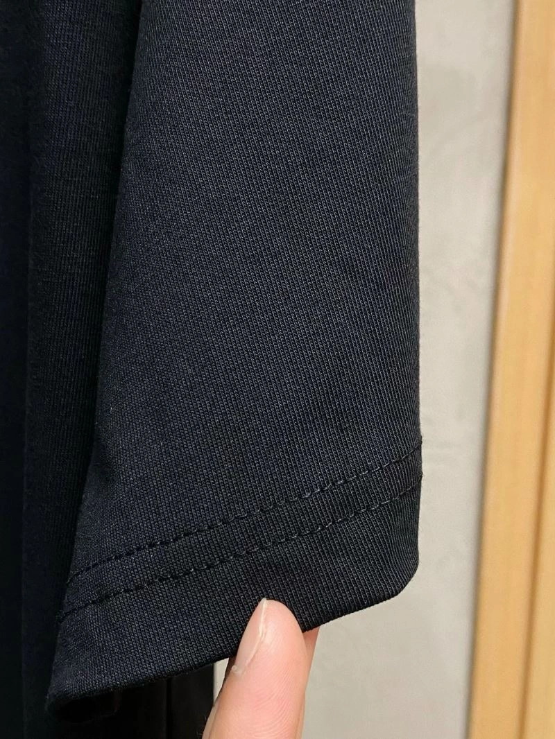 Reasonably priced Louis Vuitton T-Shirts