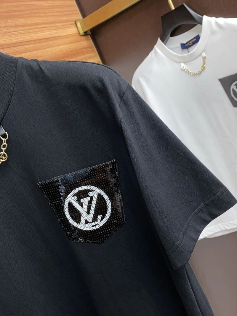 Precise copy Louis Vuitton T-Shirts