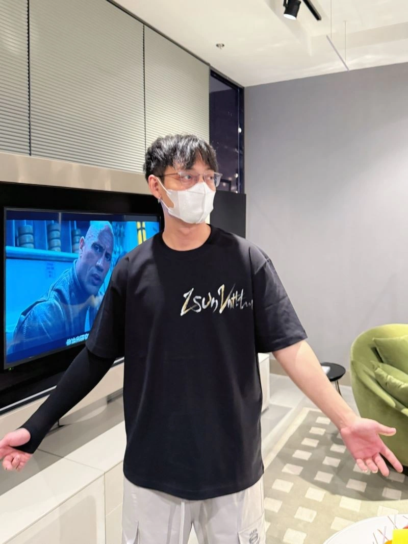 Real Louis Vuitton T-Shirts