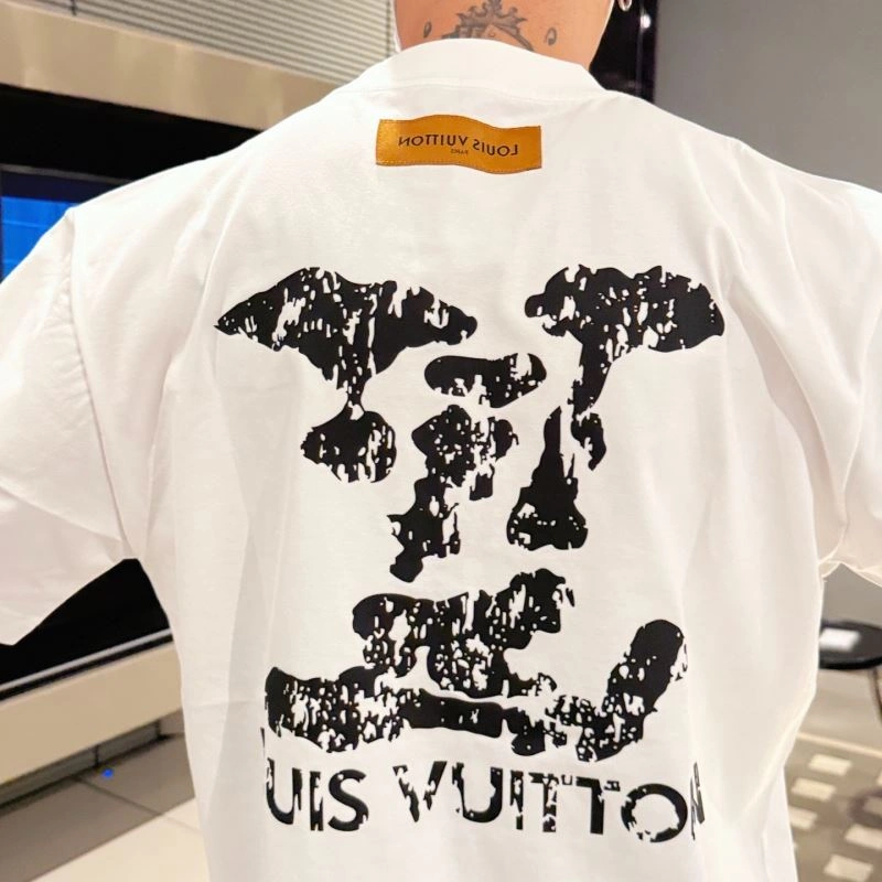 Value-priced Louis Vuitton T-Shirts