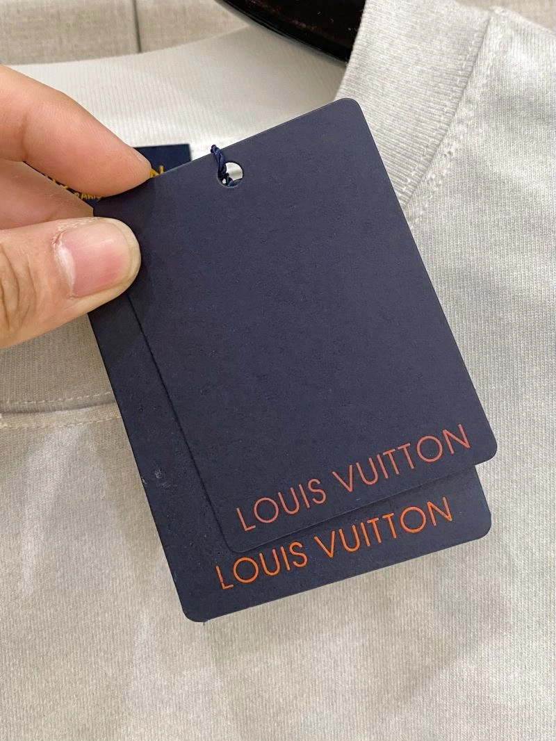 Top match Louis Vuitton T-Shirts