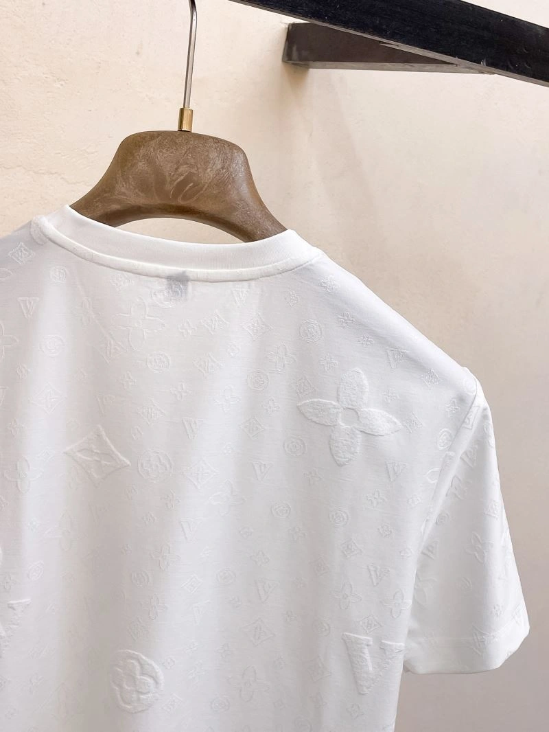 Precise copy Louis Vuitton T-Shirts