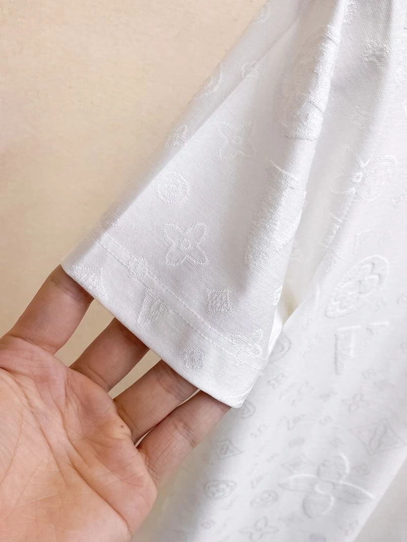 Precise copy Louis Vuitton T-Shirts