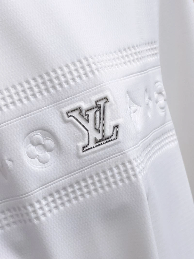 Bargain Louis Vuitton T-Shirts