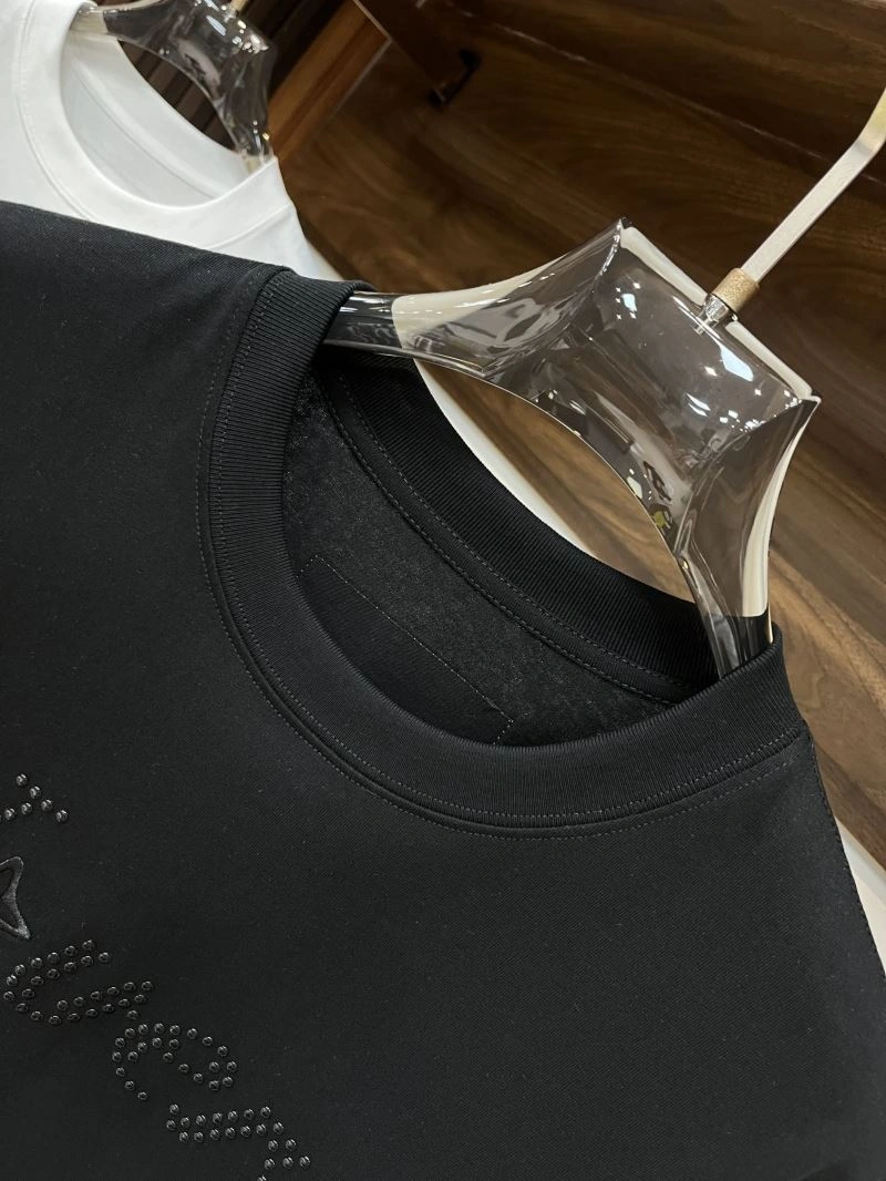 Low-cost Louis Vuitton T-Shirts