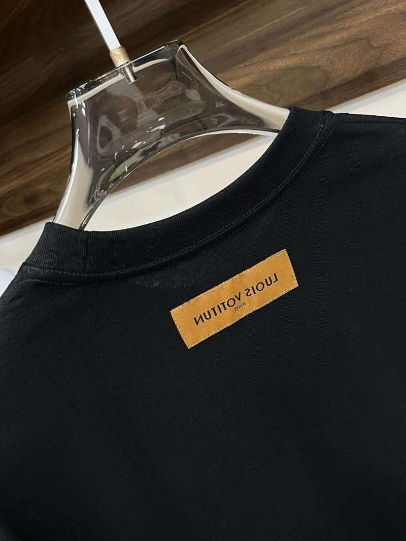 Low-cost Louis Vuitton T-Shirts