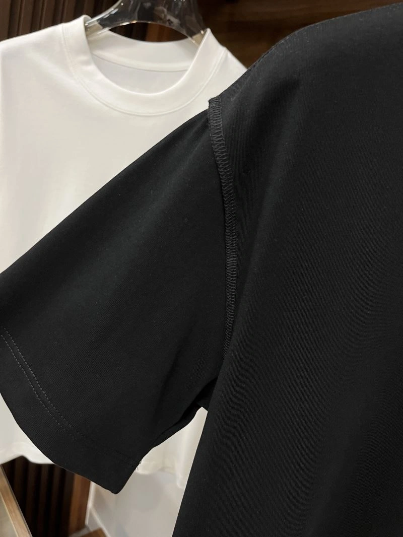 Low-cost Louis Vuitton T-Shirts