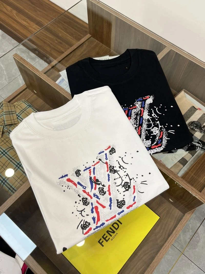 1:1 copy Louis Vuitton T-Shirts