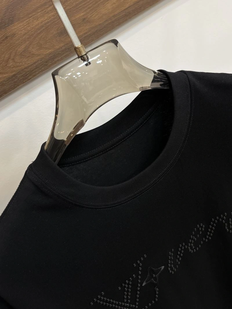 Inexpensive Louis Vuitton T-Shirts