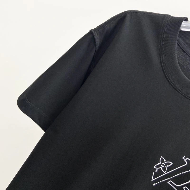 Inexpensive Louis Vuitton T-Shirts