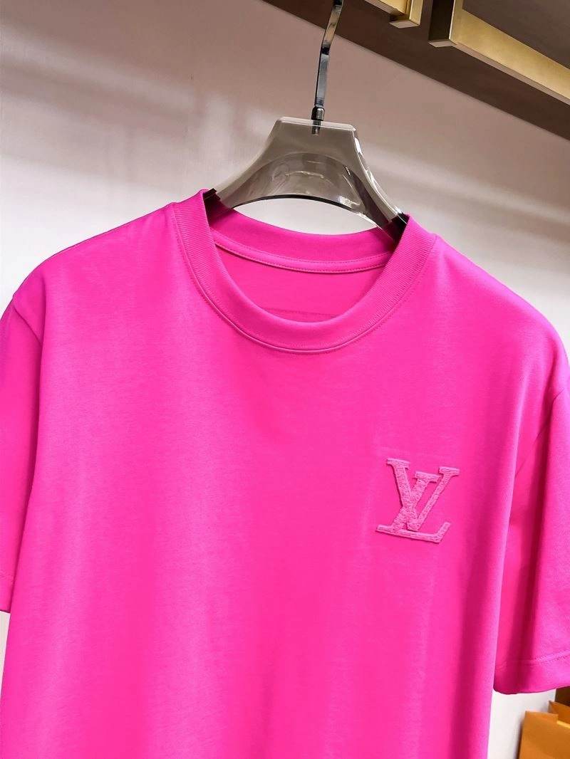 Low-cost Louis Vuitton T-Shirts