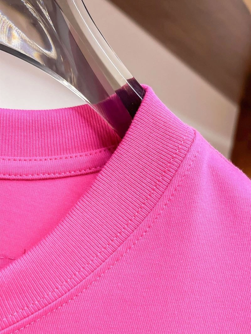 Low-cost Louis Vuitton T-Shirts