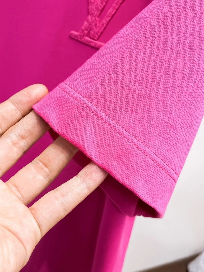 Low-cost Louis Vuitton T-Shirts