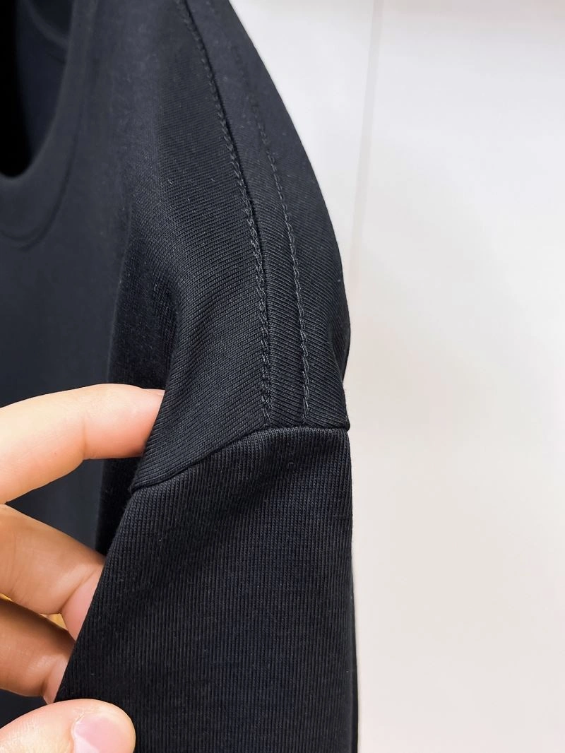 Reasonably priced Louis Vuitton T-Shirts