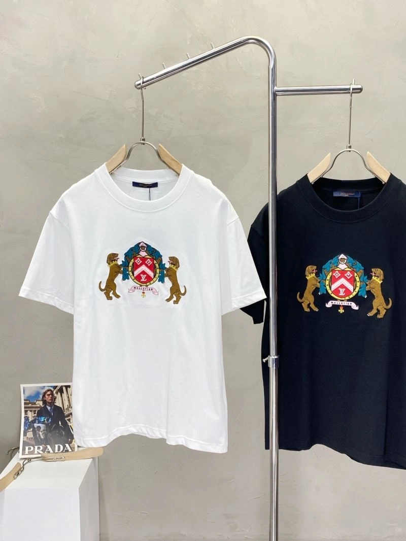High fidelity Louis Vuitton T-Shirts
