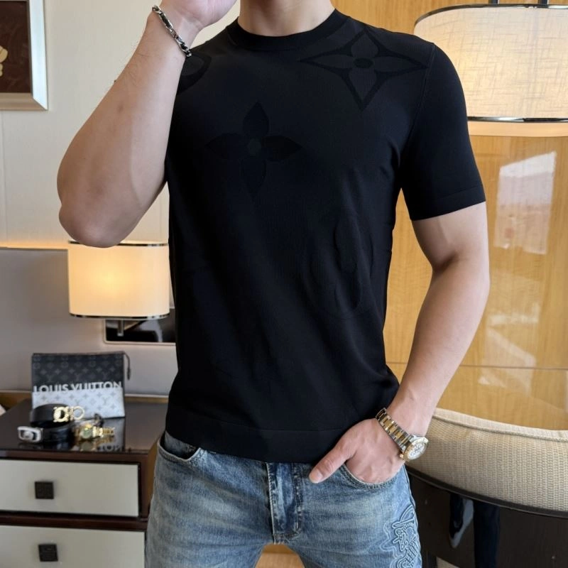 Bargain Louis Vuitton T-Shirts