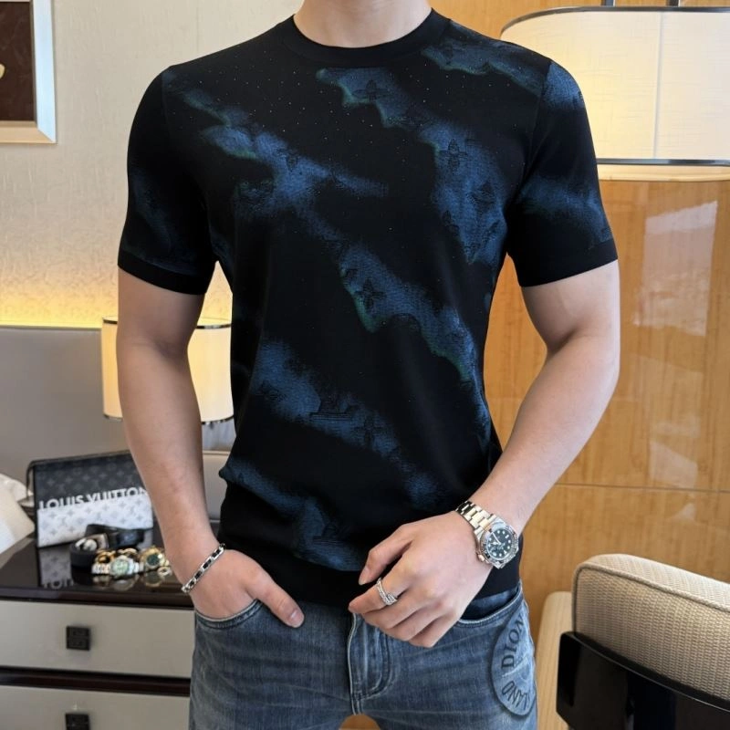 Precise copy Louis Vuitton T-Shirts