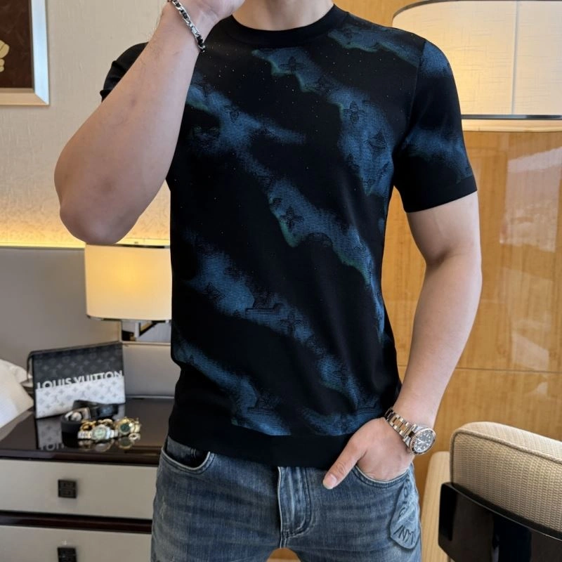 Precise copy Louis Vuitton T-Shirts