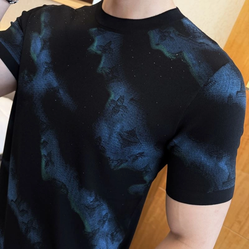 Precise copy Louis Vuitton T-Shirts