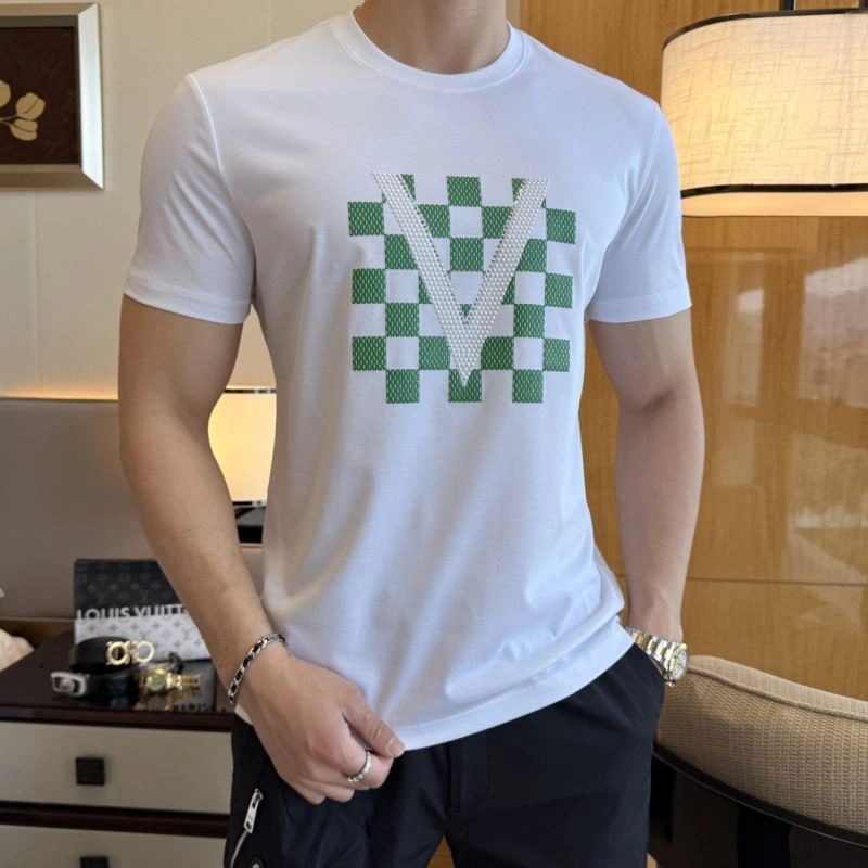 Low-cost Louis Vuitton T-Shirts