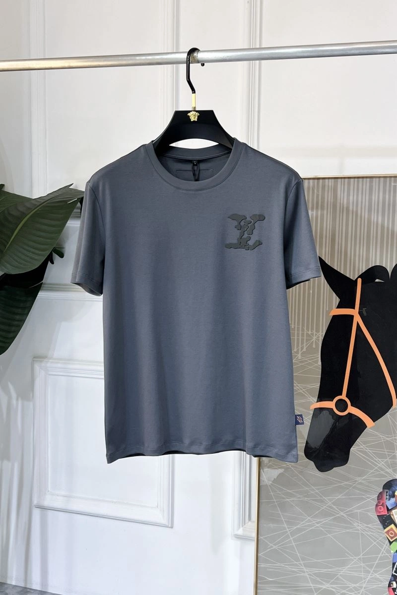 High fidelity Louis Vuitton T-Shirts