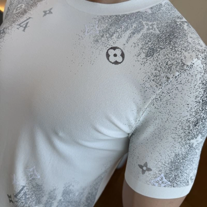 Value-priced Louis Vuitton T-Shirts
