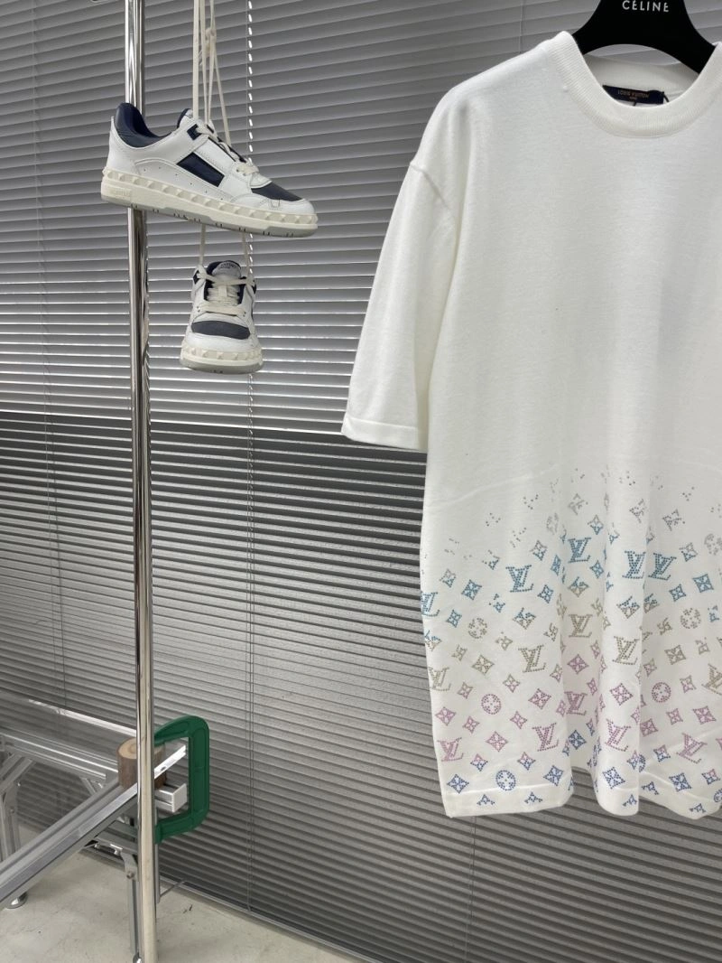 Low-cost Louis Vuitton T-Shirts