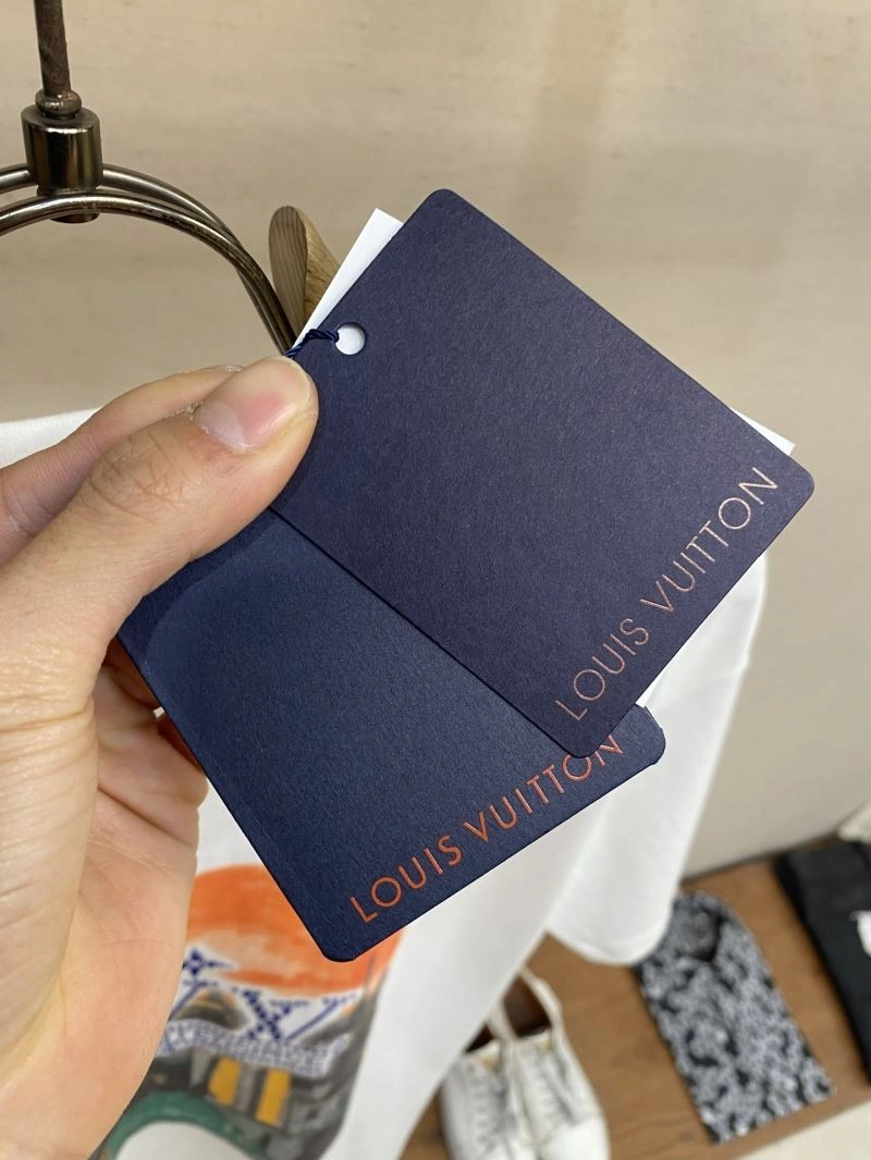 Perfect replica Louis Vuitton T-Shirts