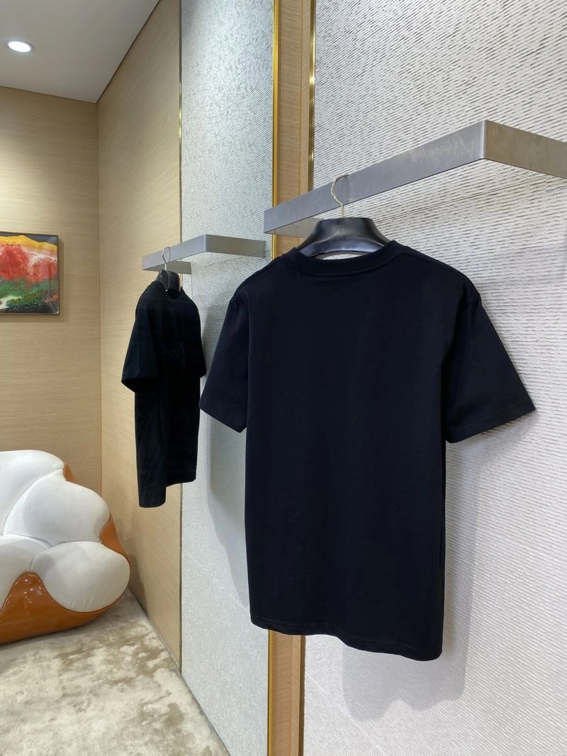 Perfect replica Louis Vuitton T-Shirts