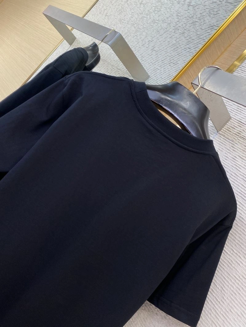 Perfect replica Louis Vuitton T-Shirts